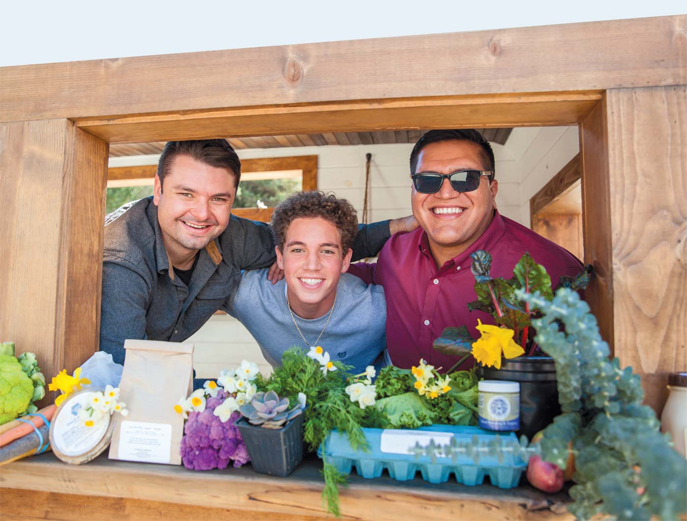 FRIENDLY POSH - Edible Monterey Bay